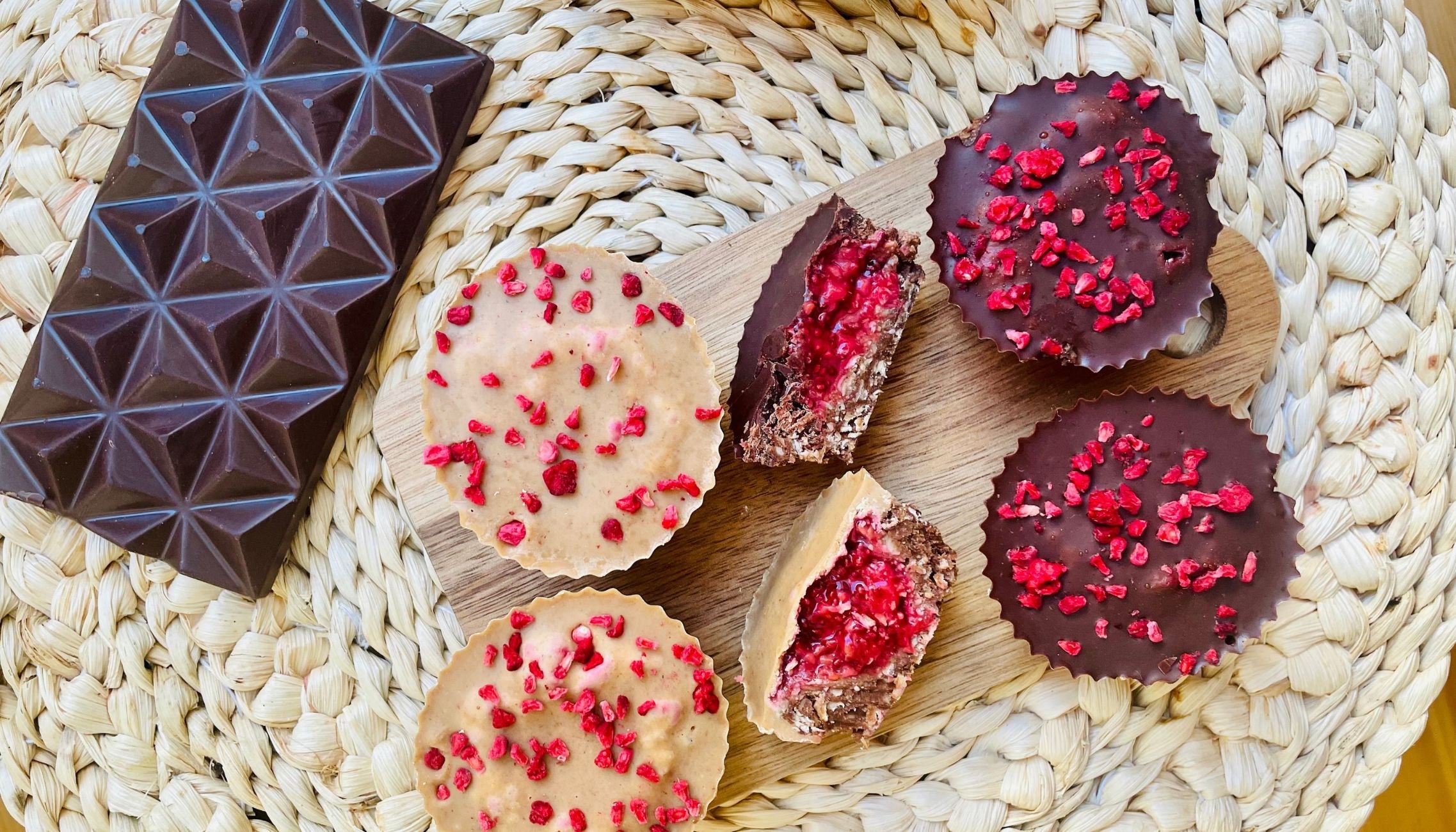 Himbeer-Haselnuss-Cups – BellyLove.eu